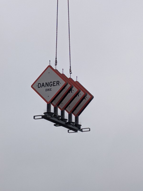 Columbia River King Pile Signage - Portland Bolt